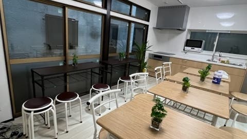 春日部駅からバス10分 バス下車徒歩5分 閑静な住宅街にある1軒屋タイプのスペースの写真1