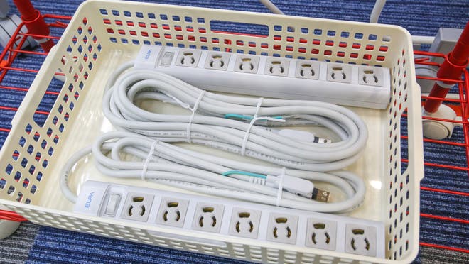 【旭橋駅徒歩5分】定員6+α名!プロジェクター含む備品・高速Wi-Fi無料!東町101会議室の写真12