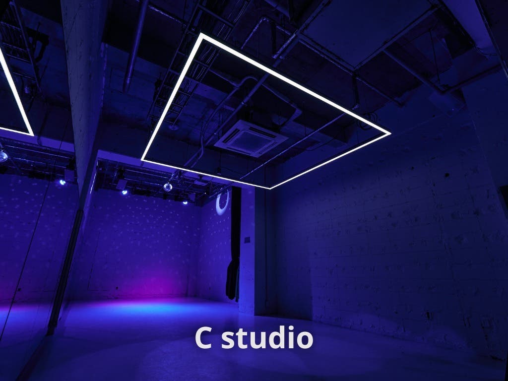 ベストホスト運営✨イベント実績多数★おしゃれな地下空間でパーティー・展示会・ポップアップストア：ロケ撮影・ライブ配信/250㎡の写真15