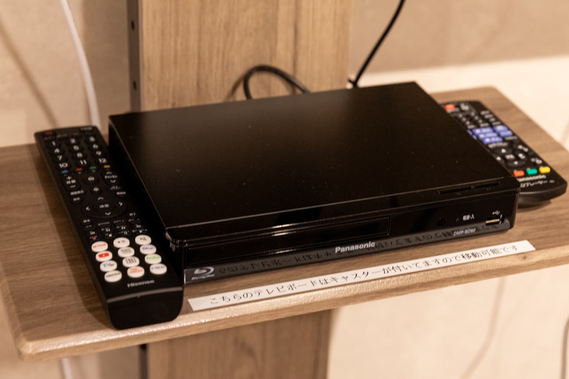 新大阪6分☘️12名＋3名利用可🆗全設備無料｜高速Wi-Fi｜ホワイトボード｜65型スマートTV｜ホワイトボードの写真19