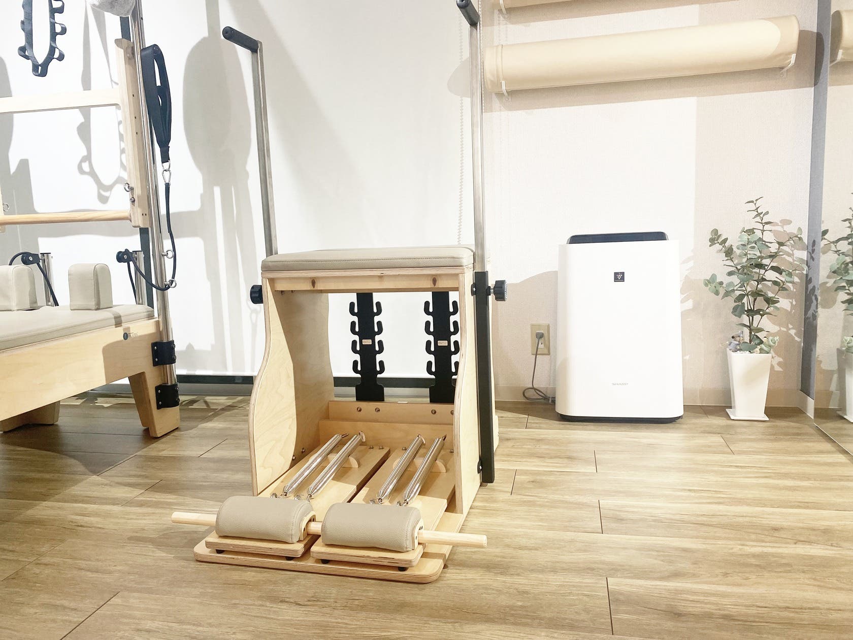 ⁂初回限定お試しプラン1,840円⁂【マシンピラティススタジオ】チェア新規設置｜完全プライベート空間｜パーソナルレッスンに最適の写真3