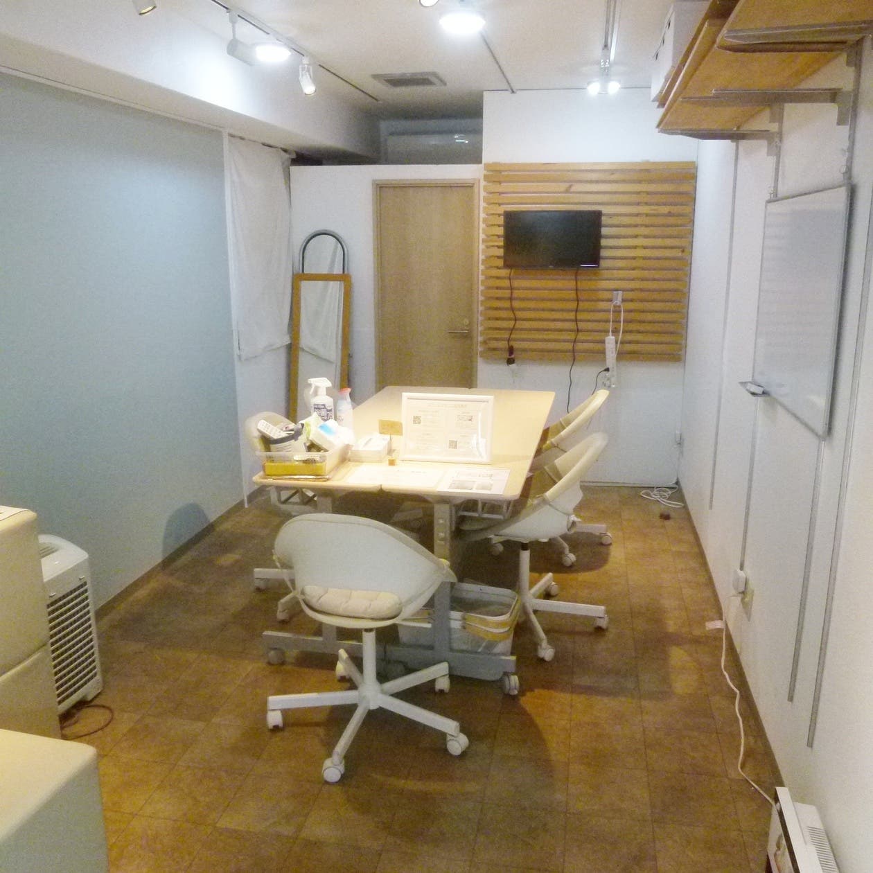 【路面店】駅1分　有効スペース約12帖　カラー複合機/wifi/会議/ワークショップ/ポップアップストア/読書等にの写真9