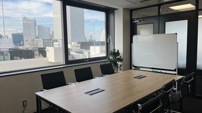 馬車道駅から徒歩3分!みなとみらい・富士山を一望できるビル最上階の明るいスペース「みらい」の写真1