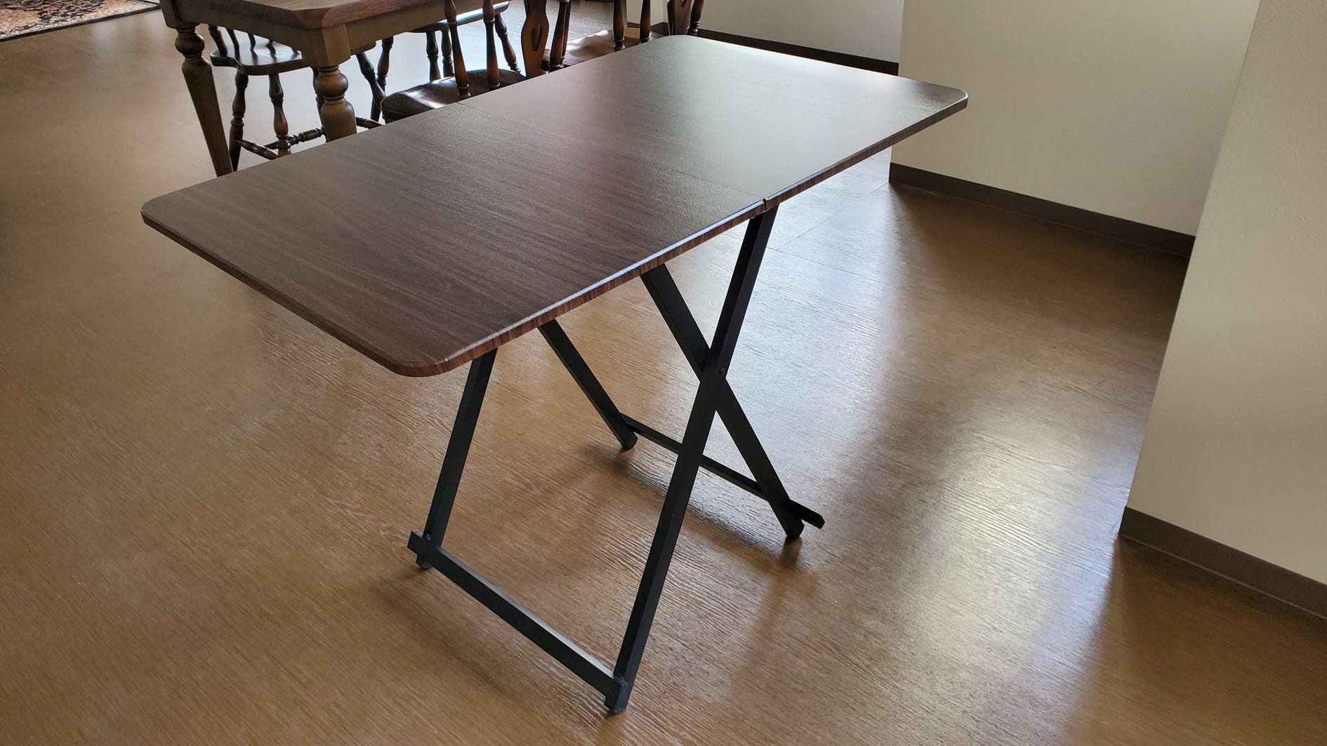 折り畳みテーブルの画像1