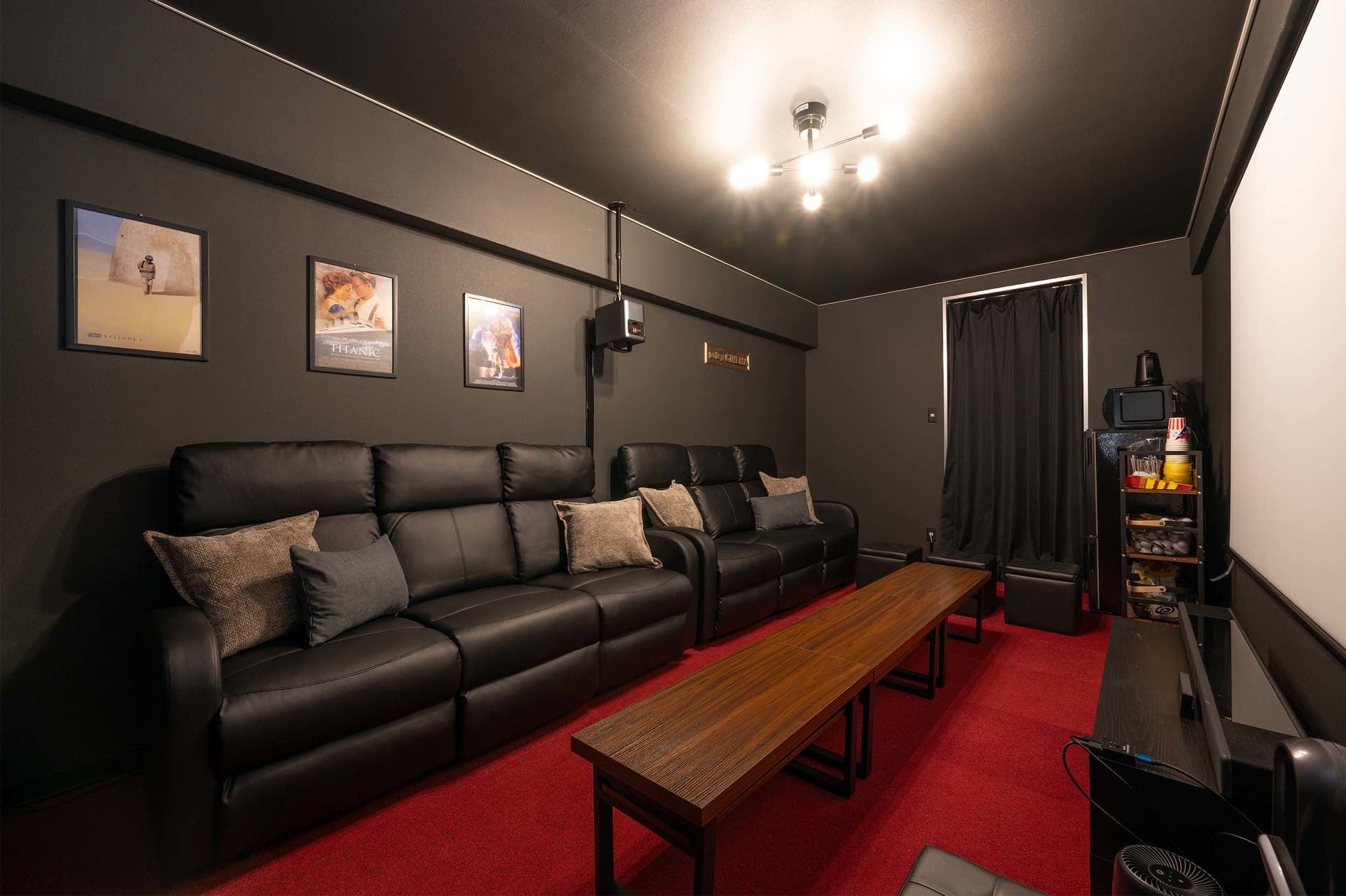 セレコレ🌳クリスマス☃️最大15名🉐ﾌﾟﾛｼﾞｪｸﾀ📽️映画🐈‍⬛デート💓ゲーム🎮女子会💗推活🌟pricy秋葉原の写真10