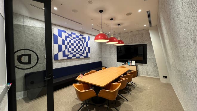 原宿 アイスバーグ モダンで開放感のある空間が、特別なひとときを演出!【miuchi株式会社】の写真6