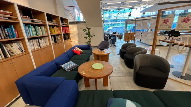 原宿 アイスバーグ モダンで開放感のある空間が、特別なひとときを演出!【miuchi株式会社】の写真12