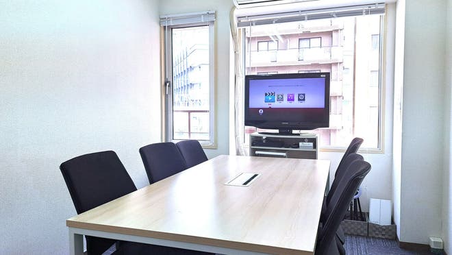 【Brenz横浜509】横浜駅東口徒歩2分★アクセス抜群★シンプルで落ち着いた空間の写真1