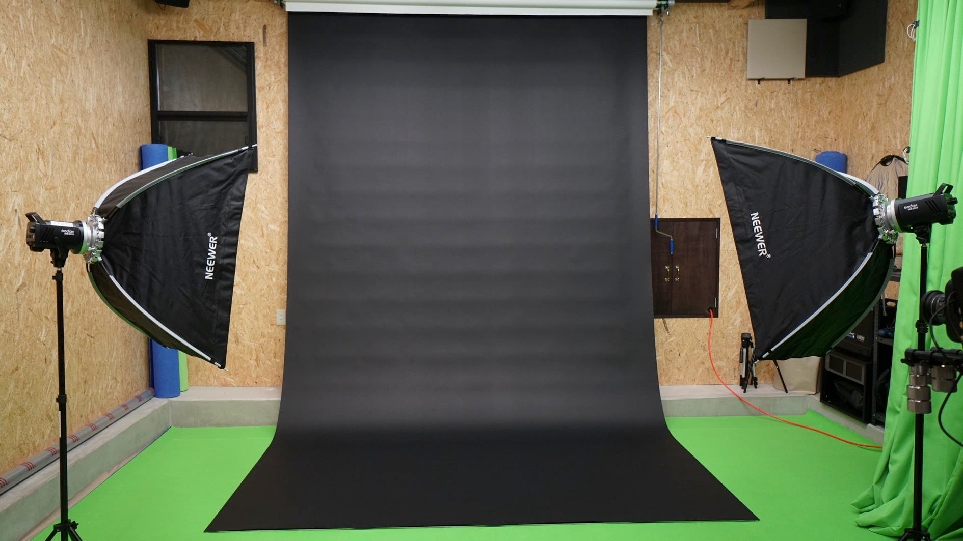 【カフェ併設のレンタル撮影スタジオ】クロマキー常設、スタジオまで車寄せOK！・バイク撮影可！の写真10