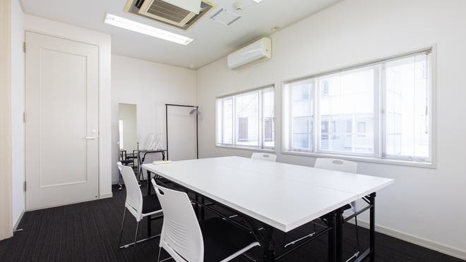 【外苑前駅徒歩5分】青山の一戸建てを一棟貸切で・控室や個室も複数ご用意(Wi-Fi・モニター完備)の写真17