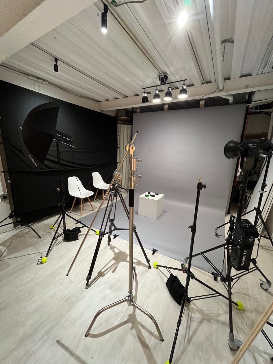 【照明機材無料/冬の平日キャンペーン実施中】半地下/白の漆喰壁/２灯ストロボシンクロ撮影/LED空間照明撮影/大久保駅徒歩5分の写真20