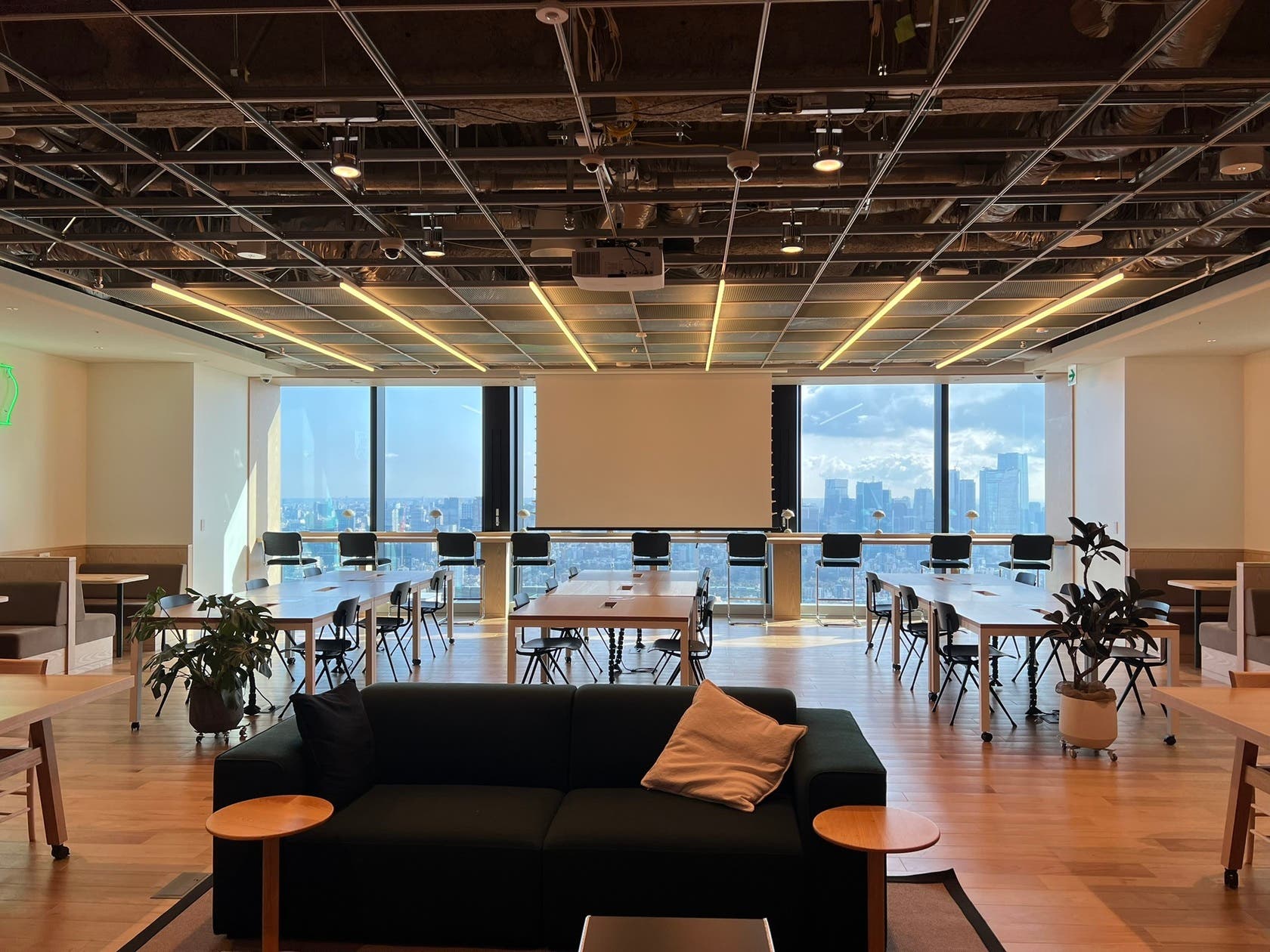 圧倒的なロケーションとともに、記憶に残る体験を創り出しませんか？！【miuchi株式会社】の写真2