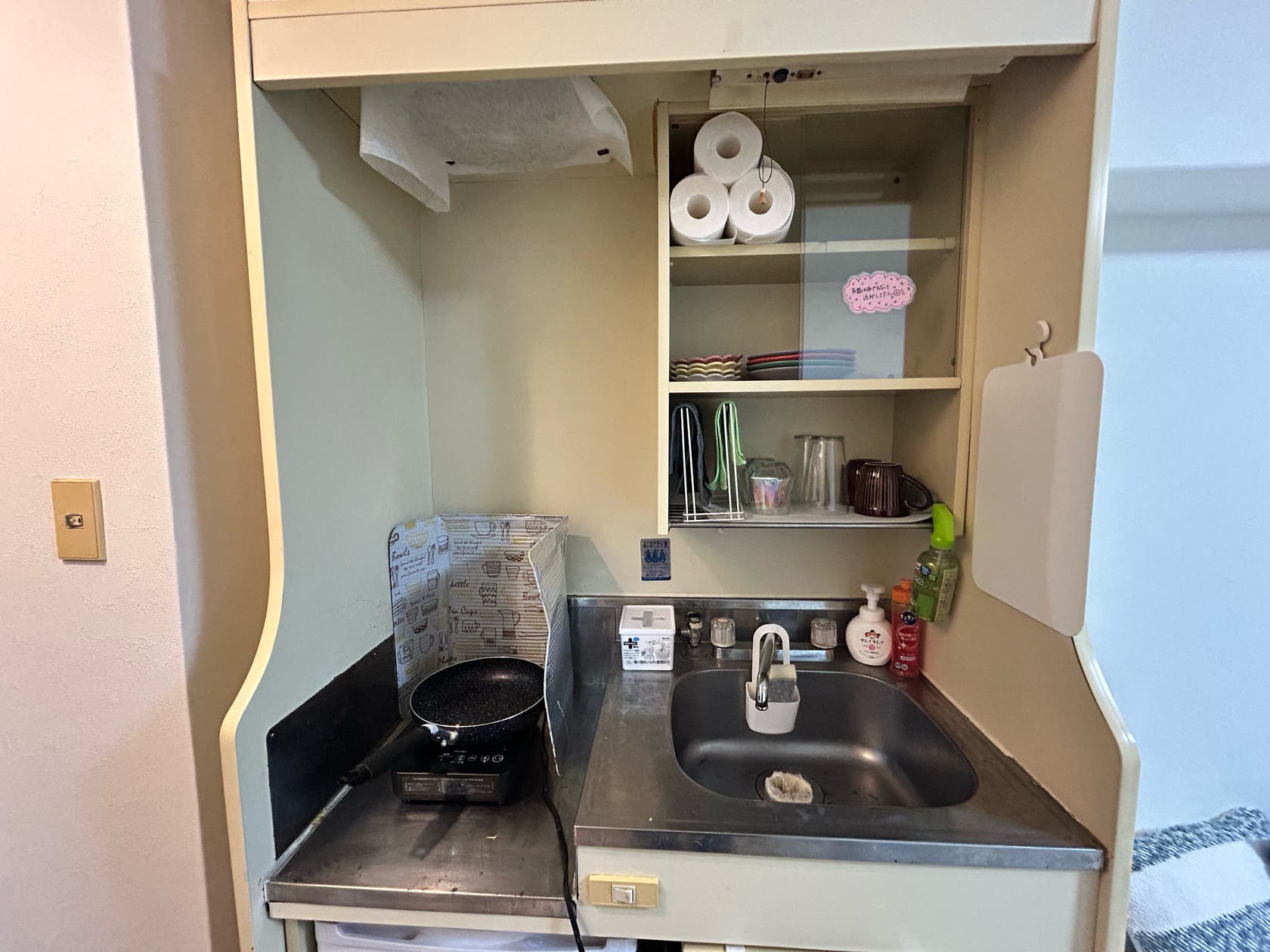 大画面50型📺TVでYouTubeやhuluなど見放題🎉ゲーム機無料🎮完全個室のプライベート空間🎂🩵の写真15