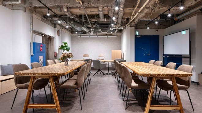 元町・中華街駅徒歩1分🚃最大40名着席/24h🎉大型スクリーン&ステージ🎬映画・大人気ゲーム機🎮の写真5