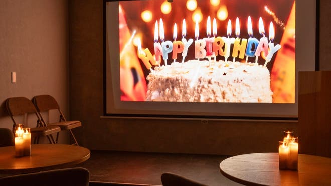 元町・中華街駅徒歩1分🚃最大40名着席/24h🎉大型スクリーン&ステージ🎬映画・大人気ゲーム機🎮の写真12