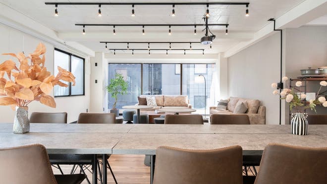 池袋駅3分🚃24H/最大30名着席🎉大型スクリーン🎬映画・大人気ゲーム機🎮おしゃれなケータリング♪の写真8