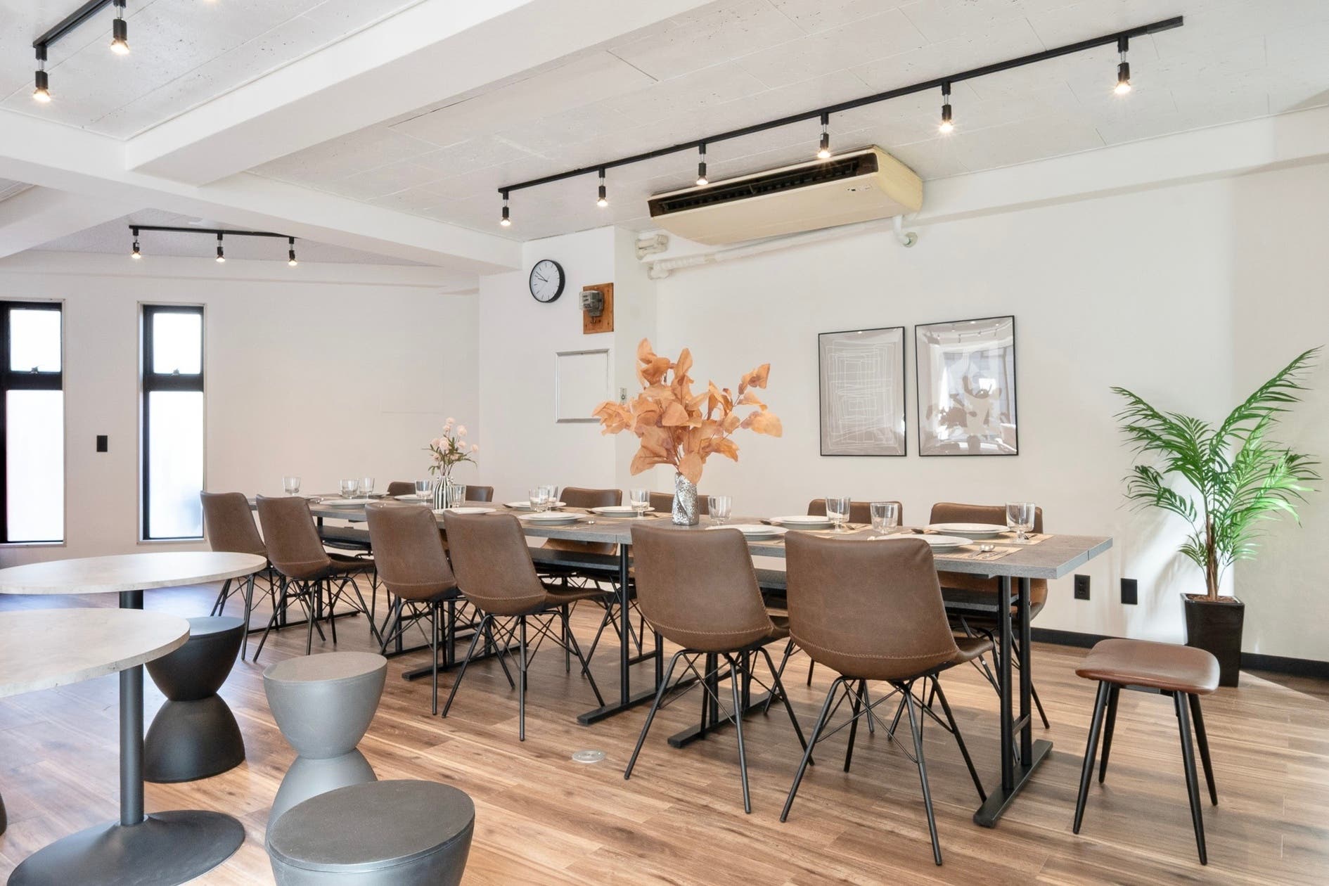 池袋駅3分🚃24H/最大30名着席🎉大型スクリーン🎬映画・大人気ゲーム機🎮おしゃれなケータリング♪の写真12