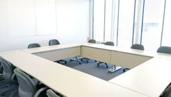 【柏駅徒歩3分】ビジネスに最適!12名まで利用可能な貸会議室(会議室1)の写真2