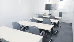 【柏駅徒歩3分】ビジネスに最適!8名まで利用可能な貸会議室(会議室4)の写真3