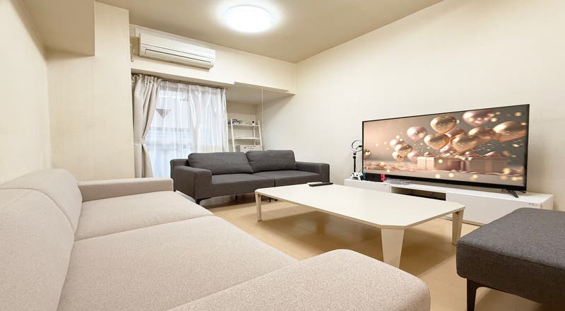 【池袋徒歩5分】NEW OPEN25年3月✨白基調🏠人気ゲーム🎮女子会🍾テレワ💻大型TV・プロジェクター・ネトフリ