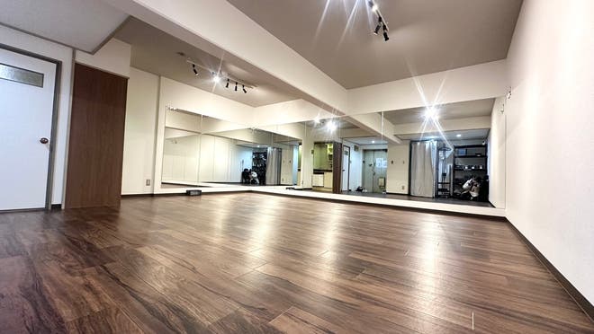 【クロスロード古市ダンススタジオ】即日予約OK◎大型ミラー✨駐輪場あり(4台まで)🚲の写真2