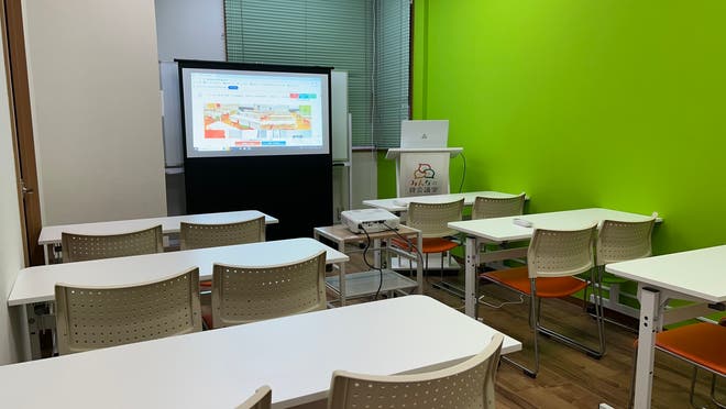 【旭橋駅徒歩5分】定員12+α名!プロジェクター含む備品・高速Wi-Fi無料!東町103会議室の写真4