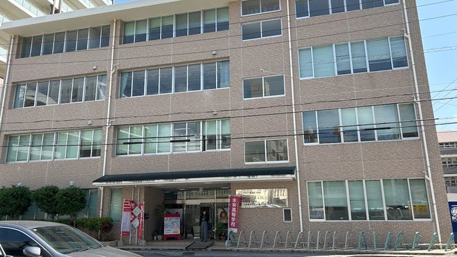 【旭橋駅徒歩5分】定員8+α名!プロジェクター含む備品・高速Wi-Fi無料!東町102会議室の写真16