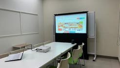 【旭橋駅徒歩5分】定員8+α名!プロジェクター含む備品・高速Wi-Fi無料!東町102会議室の写真3
