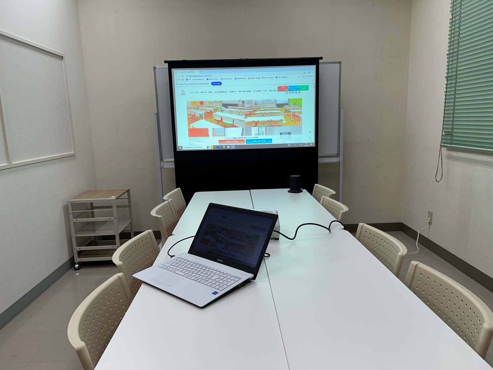 【旭橋駅徒歩5分】定員8＋α名！プロジェクター含む備品・高速Wi-Fi無料！東町102会議室の写真5