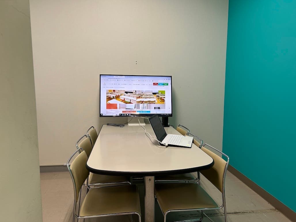 【旭橋駅徒歩5分】定員６＋α名！プロジェクター含む備品・高速Wi-Fi無料！東町101会議室の写真6