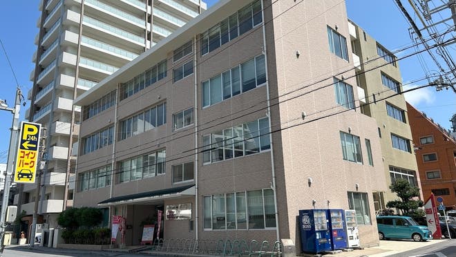 【旭橋駅徒歩5分】定員6+α名!プロジェクター含む備品・高速Wi-Fi無料!東町101会議室の写真15