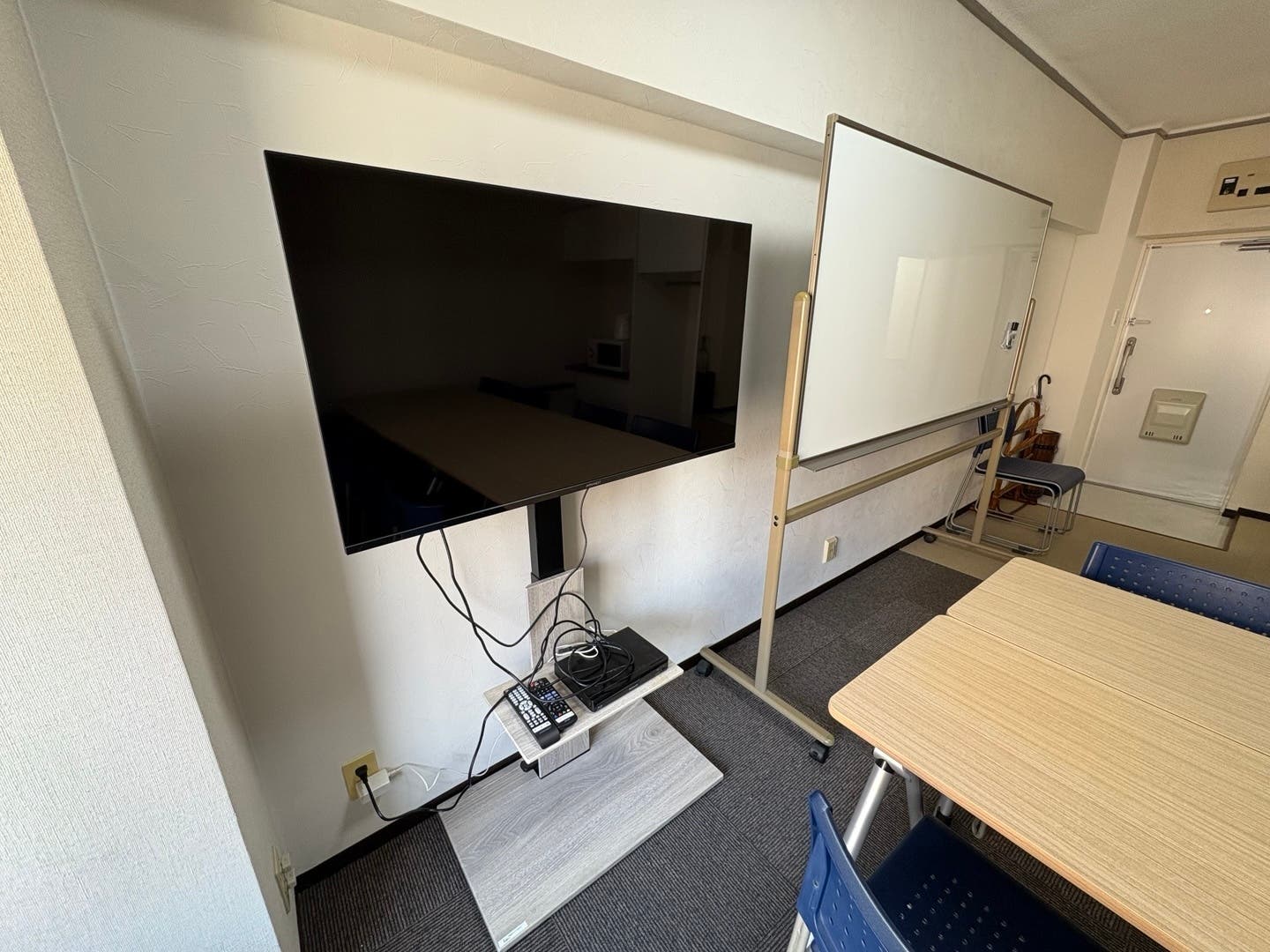 金山の会議室🌿24時間飲食ok!4Kモニター/Wi-Fi有📺️金山駅徒歩1分の写真6