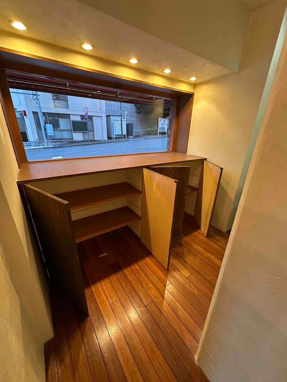 国会議事堂前駅から徒歩３分の隠れ家的スペースの写真2