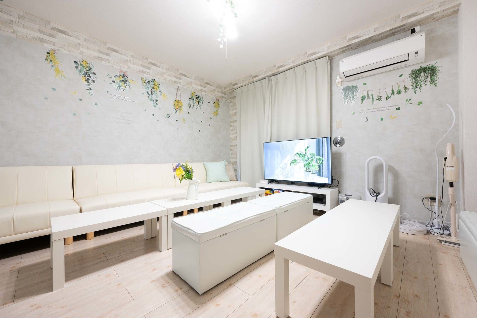 セレコレ🌳クリスマス☃️最大23名🉐駅3分🥳ゲーム機🎮女子会💗推し活🌟撮影📷パーティ🥂飲み会🍻whity中野の写真12