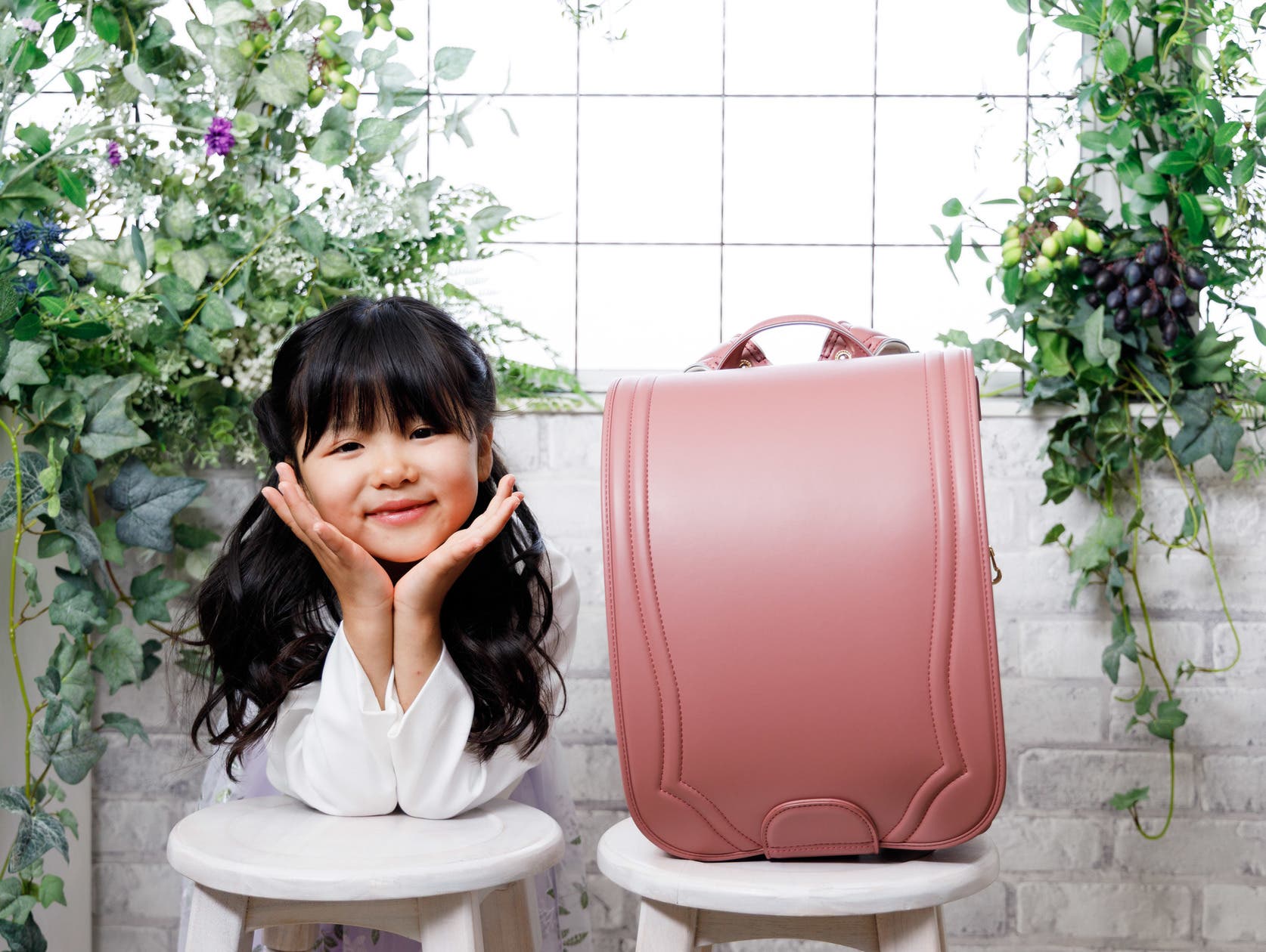 愛知県最大級の広さ！ホワイトorアンティーク選べる6種の背景⭐︎撮影・レンタルスタジオ等使い方は様々☆の写真10