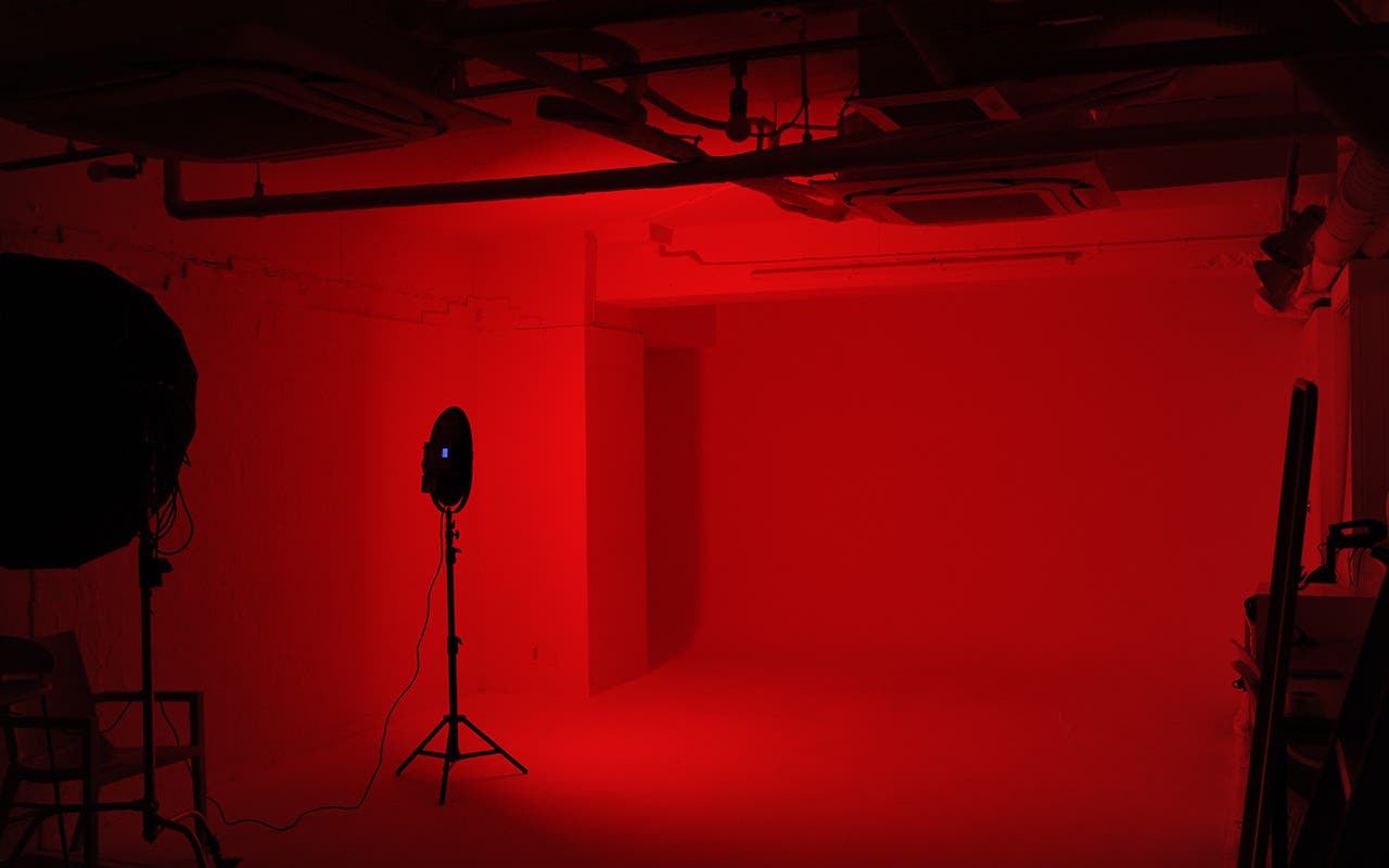 青山一丁目駅&乃木坂駅より徒歩5分。ロープライスで気軽に使えるセルフ型の本格白Rホリスタジオ！の写真17