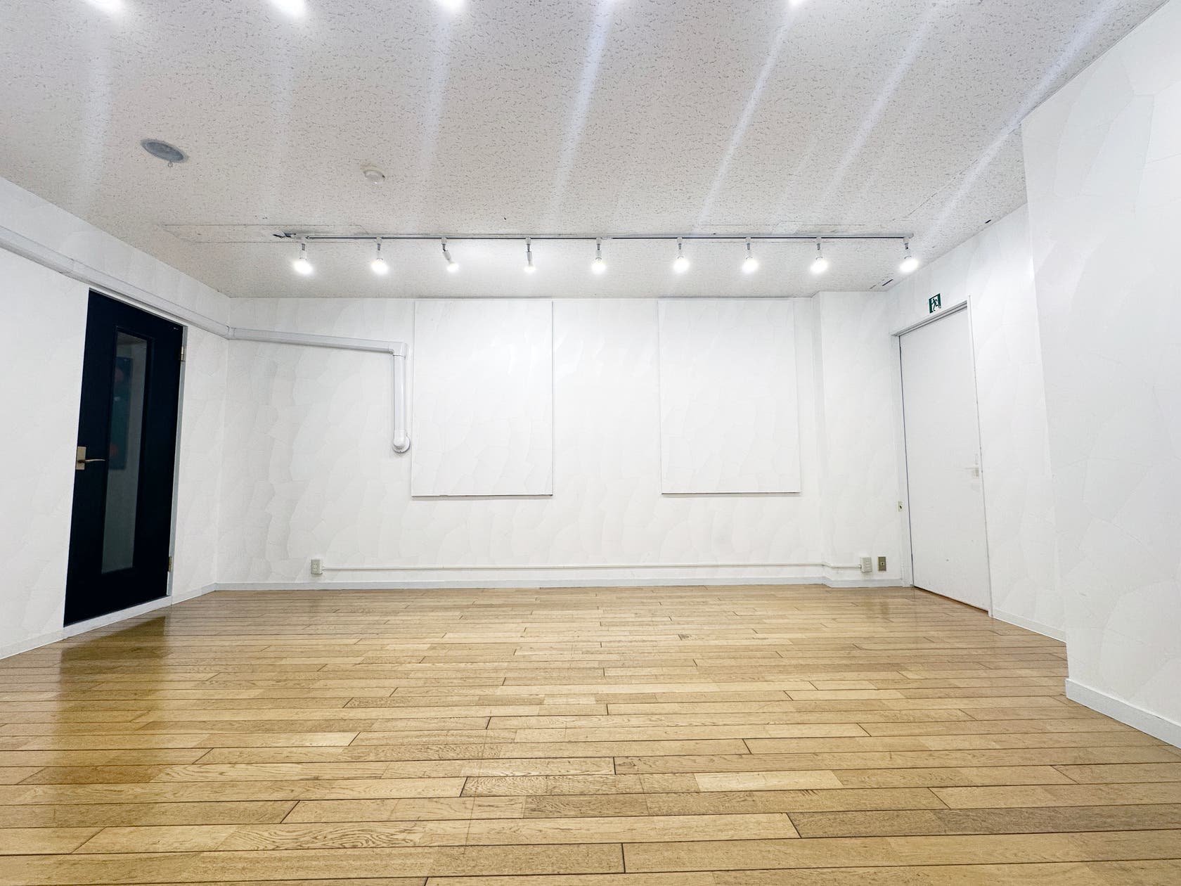 【仙台駅徒歩10分】少人数向けBスタジオ｜1〜7名OK✨LED照明×Bluetooth音響完備の写真4