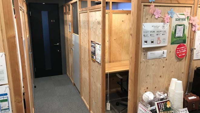 格安!JR徒歩2分【神戸駅前スキマ / 1名】個室ブース(8階R-3)の写真2