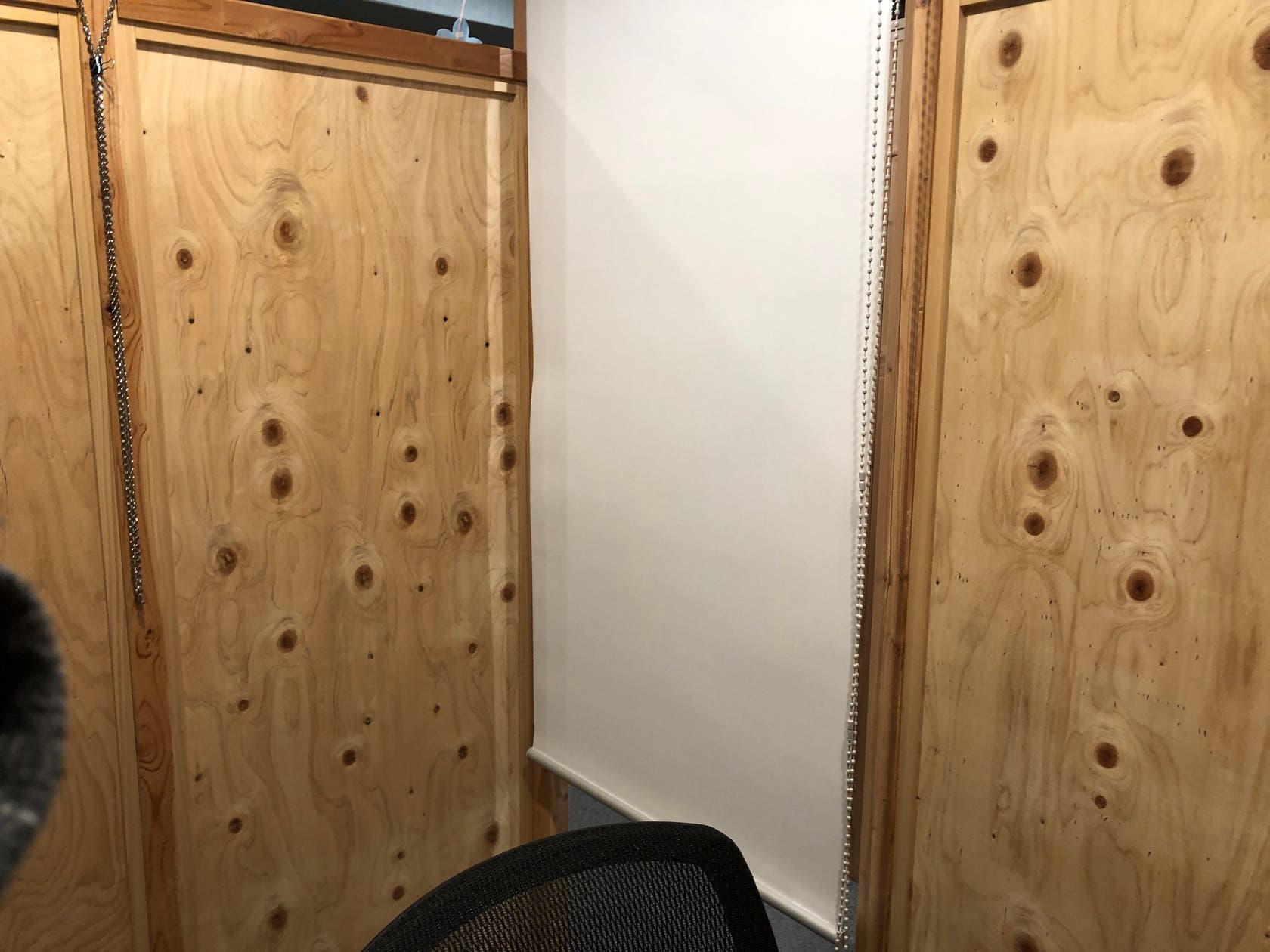 格安！JR徒歩２分【神戸駅前スキマ / 1名】個室ブース（8階R-３）の写真5