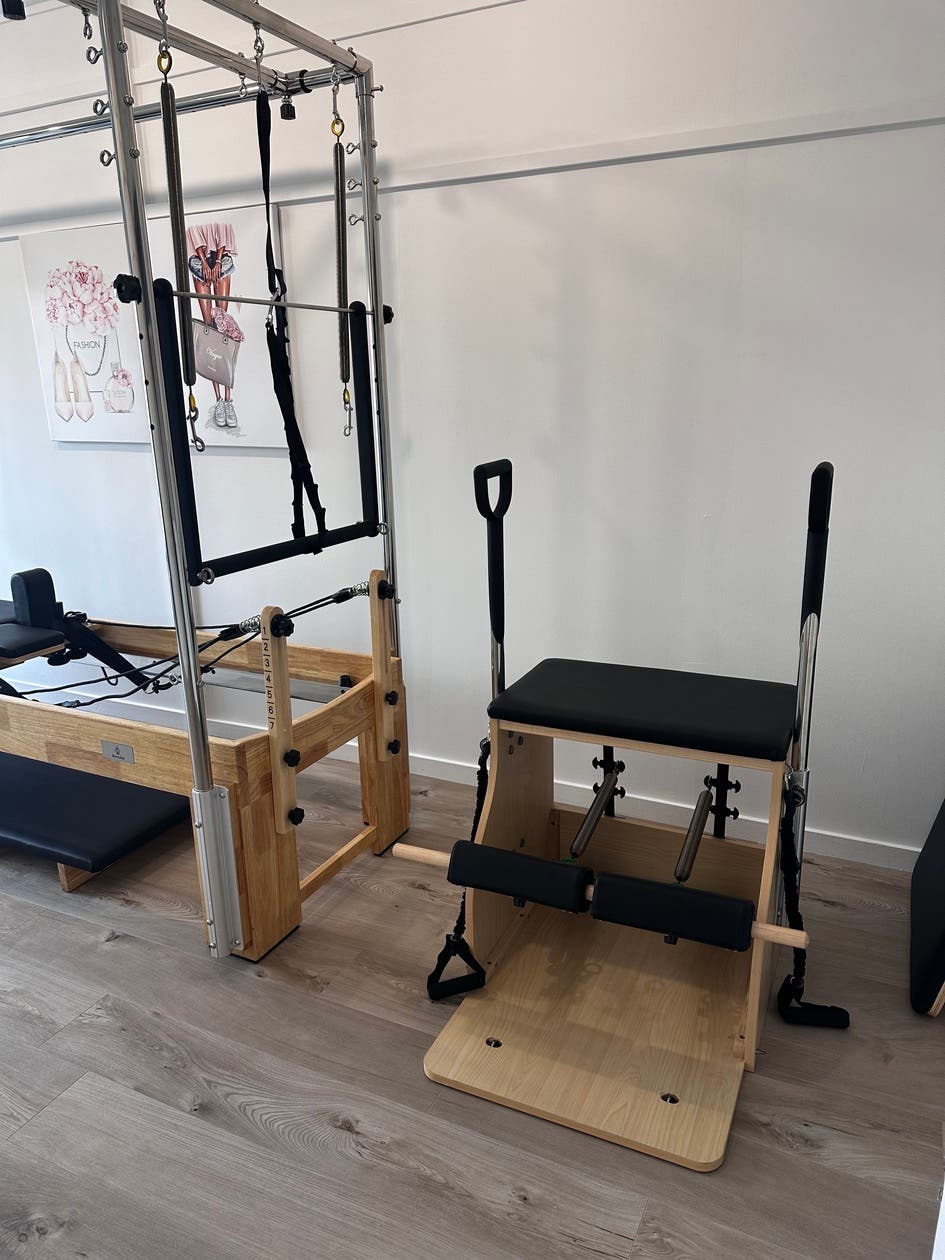 【原宿駅から徒歩２分】女性限定マシンピラティス・ヨガスタジオ　｜　パーソナルトレーニングにおすすめ！の写真6