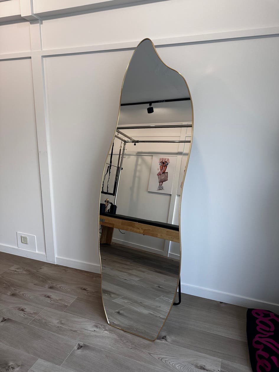 【原宿駅から徒歩２分】女性限定マシンピラティス・ヨガスタジオ　｜　パーソナルトレーニングにおすすめ！の写真8