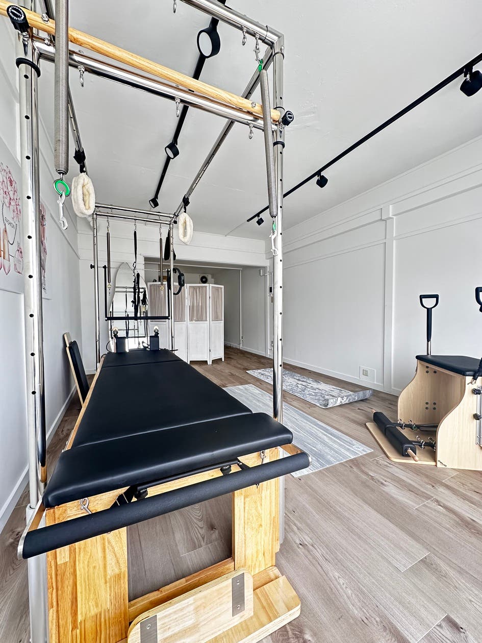 【原宿駅から徒歩２分】女性限定マシンピラティス・ヨガスタジオ　｜　パーソナルトレーニングにおすすめ！の写真12