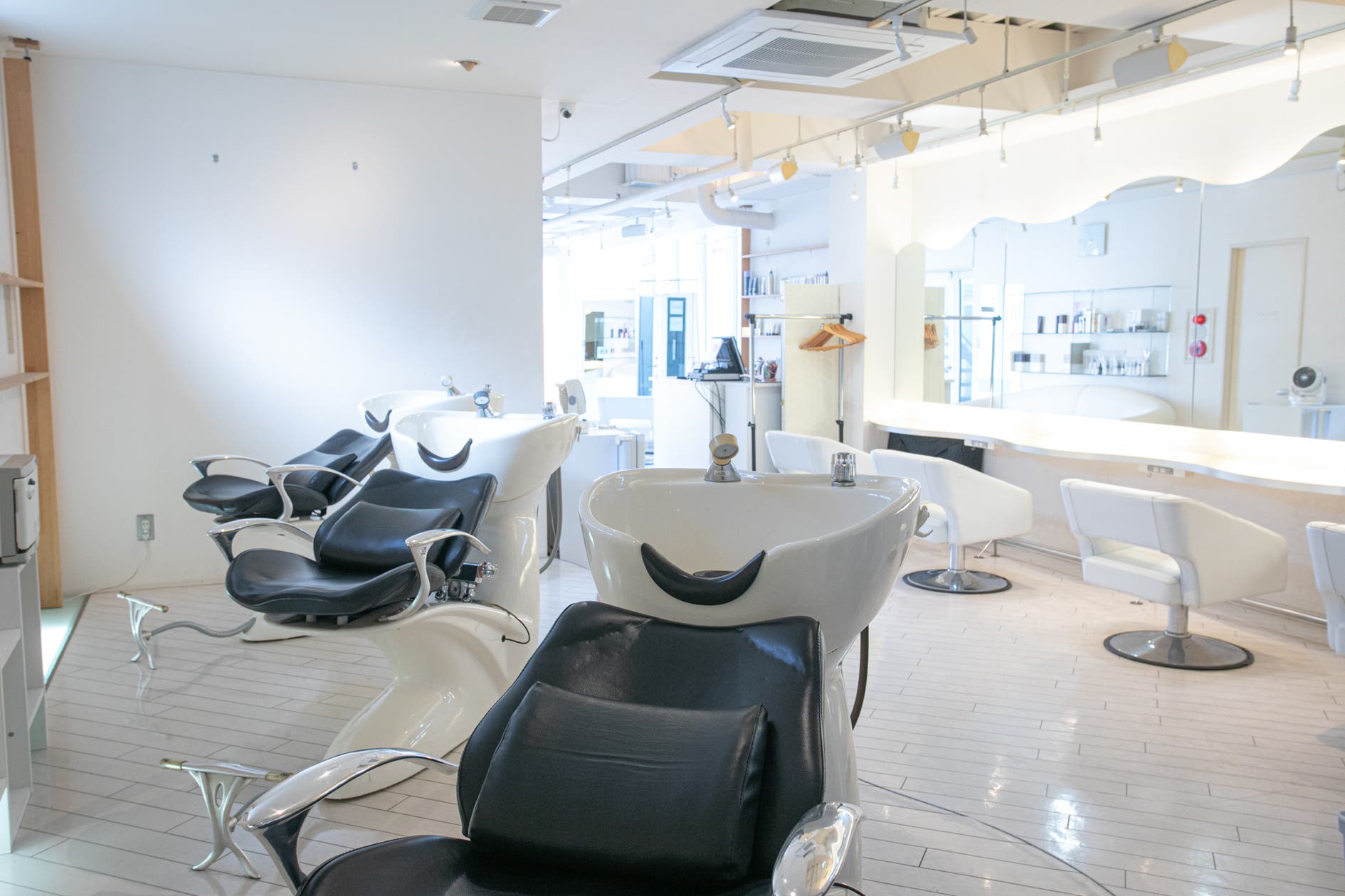 自由が丘駅から徒歩3分の美容院の写真13