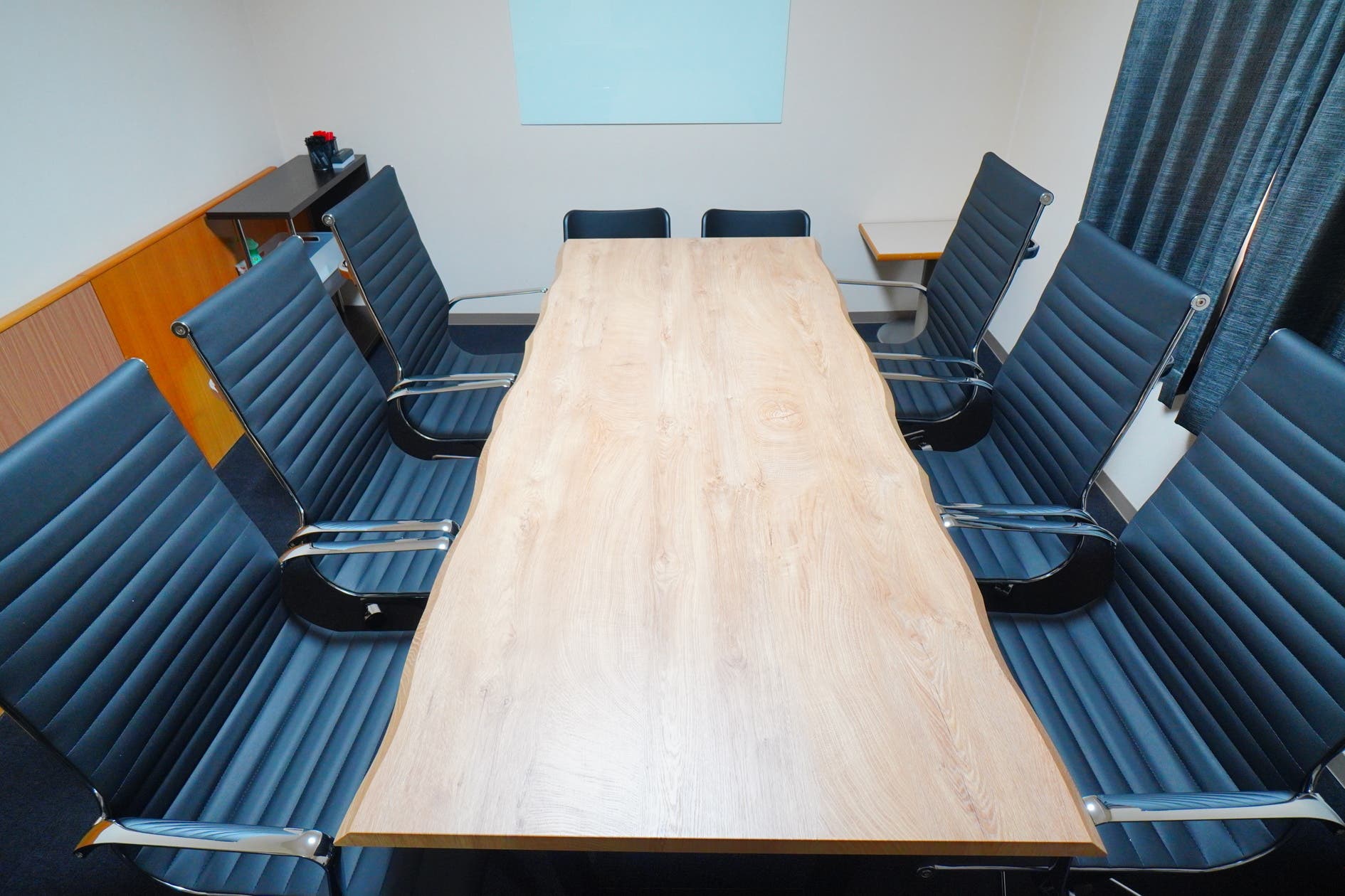 ＜豊橋駅前プライベートスペース725＞光回線Wi-Fi📶50型スマートテレビ🖥️会議/商談/ビジネス/ワークショップの写真9