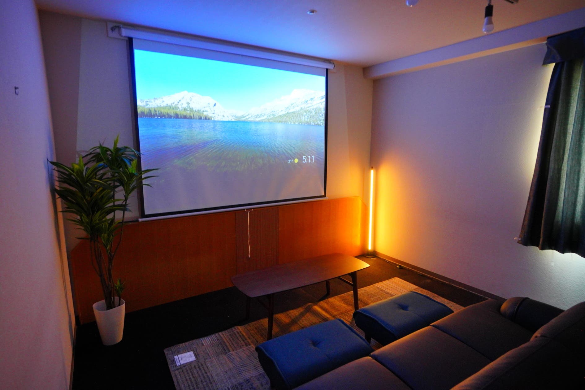 ＜豊橋駅前プライベートスペース923＞スマートプロジェクター付きのシネマスペース🎥100インチスクリーン/Wi-Fiあり📶の写真15