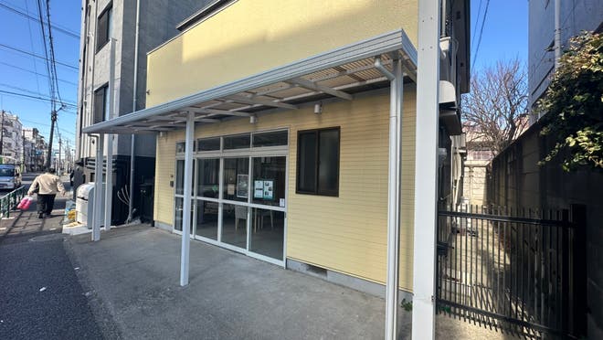 【東高円寺にあるコワーキングスペース】完全個室の6名用会議室の写真7