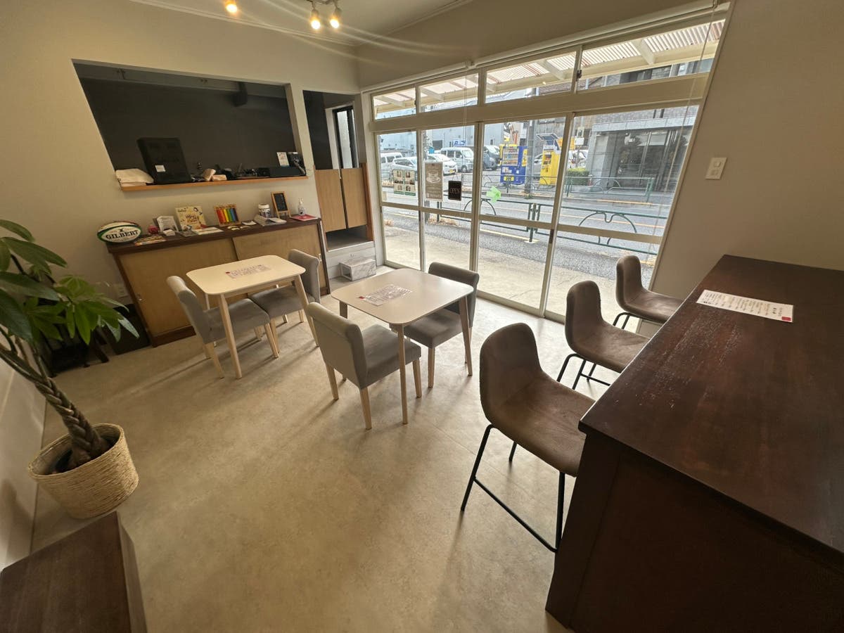 【東高円寺にあるコワーキングスペース】完全個室のテレカンブースBの写真5