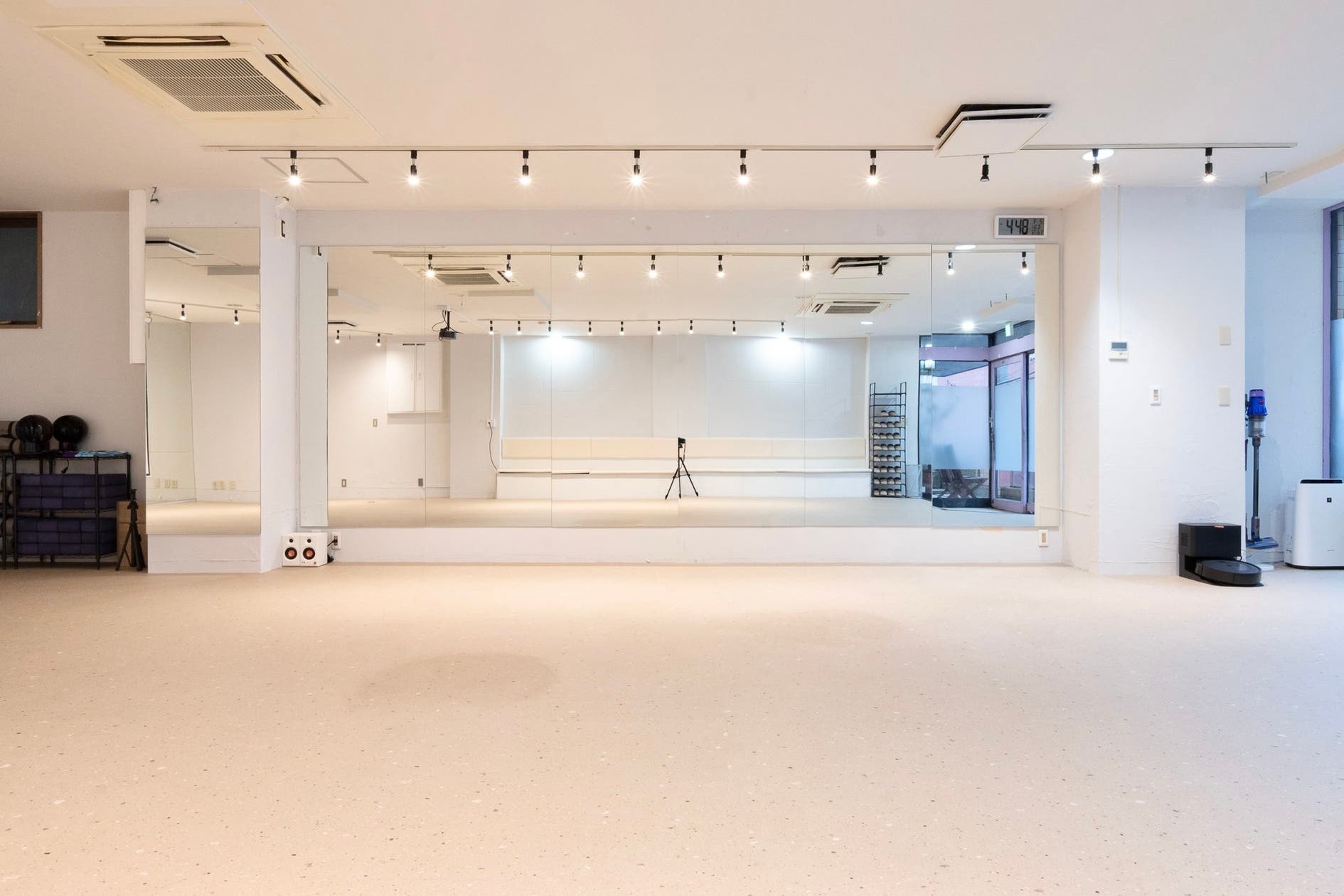 【元町・中華街駅2分】ダンス・ヨガ教室などにおすすめ♪ 広さ90㎡のダンススタジオの写真6