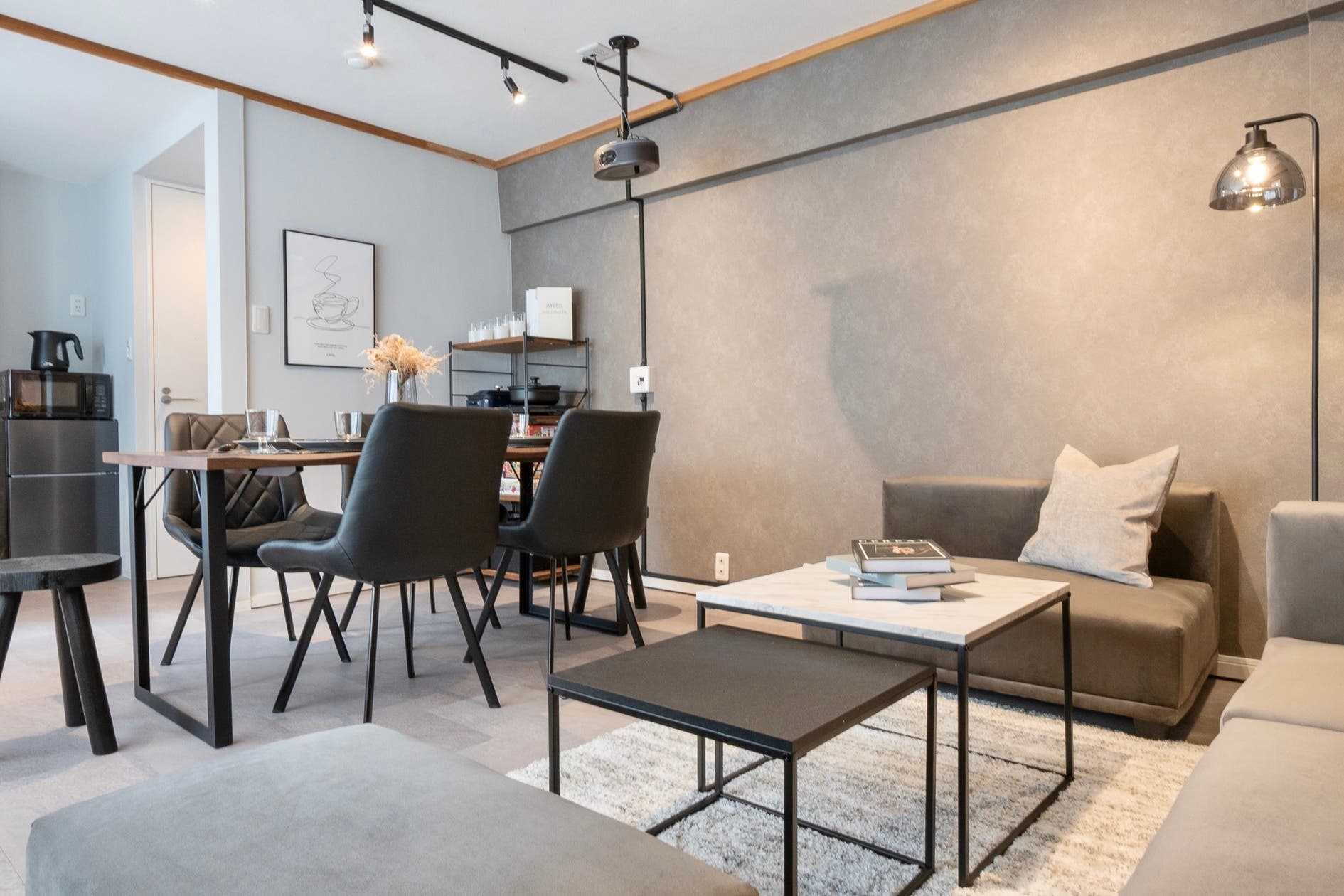 内幸町駅1分/新橋駅4分🚃大型プロジェクター🎬大人気ゲーム機🎮女子会💗12名着席可🍷24h🎉1日1回スタッフ完全清掃の写真5