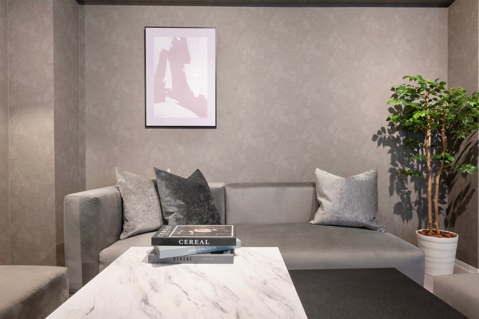 内幸町駅1分/新橋駅4分🚃大型プロジェクター🎬大人気ゲーム機🎮女子会💗12名着席可🍷24h🎉1日1回スタッフ完全清掃の写真6